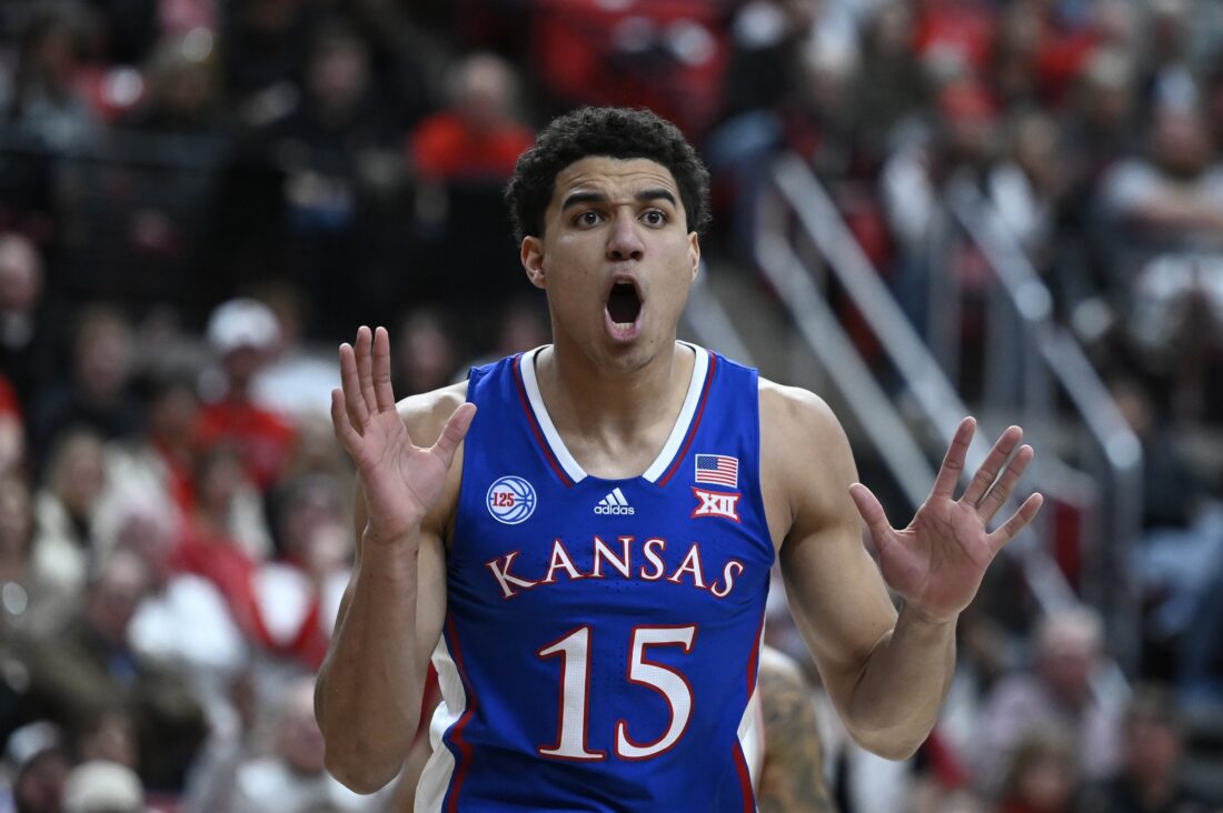 Notebook: KU’s McCullar gets an earful from fans of his former team ...